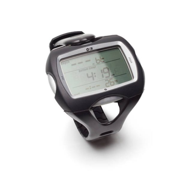 A Deep Dive Into Dive Computers: An Essential Scuba Gadget | Benthic Scuba