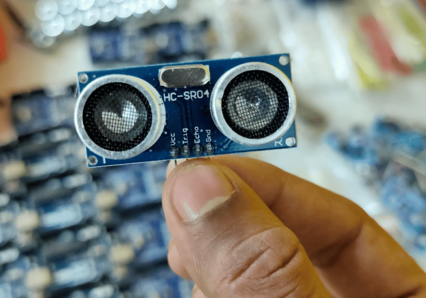 A Deep Dive Into Dive Computers: An Essential Scuba Gadget | Benthic Scuba